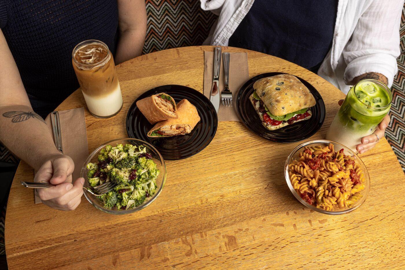 Nollen - Restaurant Cuisine Café Vieux-Port, Québec